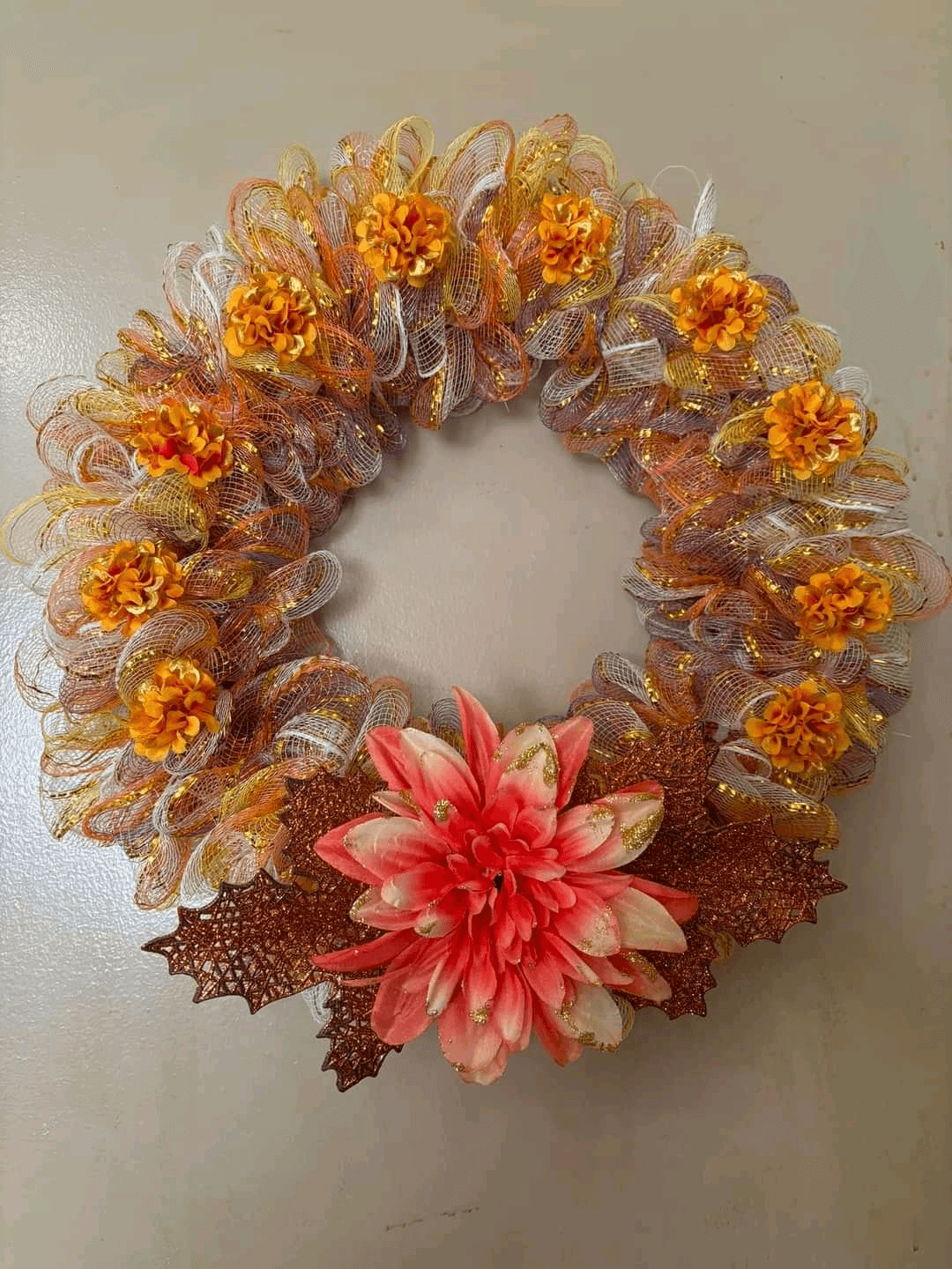 25 Easy Dollar Tree Fall & Halloween Crafts to Cozy Up Your Home ...